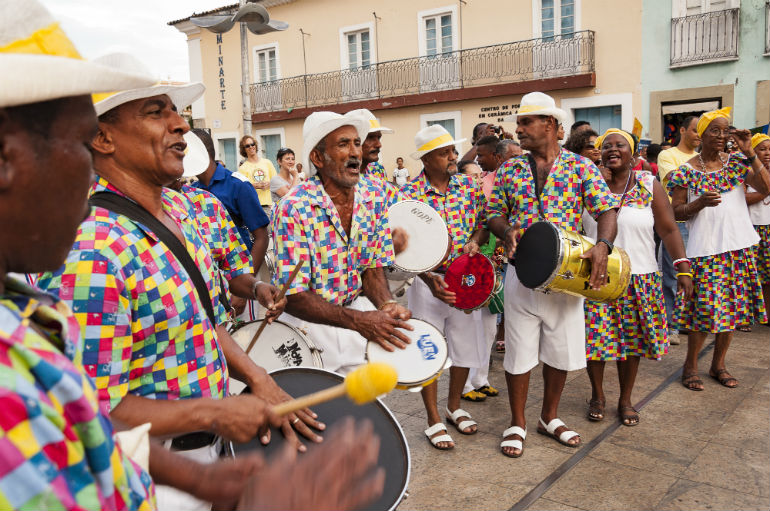 Grupo de Samba de Roda Voa Voa Maria lança CD