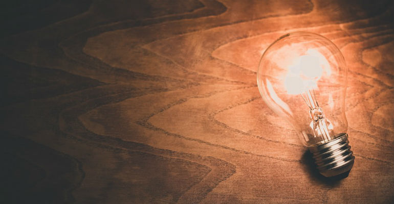 Há 140 anos Thomas Edison inventou a lâmpada elétrica