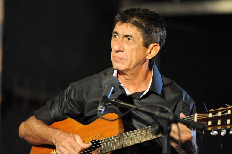 Fagner comemora 45 anos de carreira com show nesta segunda (10/2) na TV ...