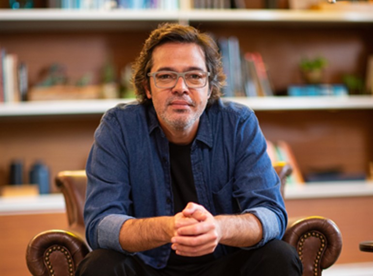 Bruno Mazzeo ministra curso sobre criatividade, humor e storytelling