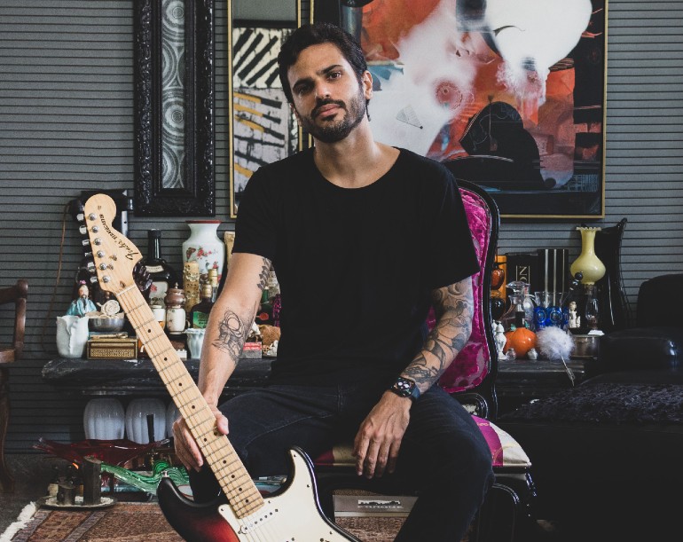 Bruno Balbi lança seu primeiro álbum autoral The Road